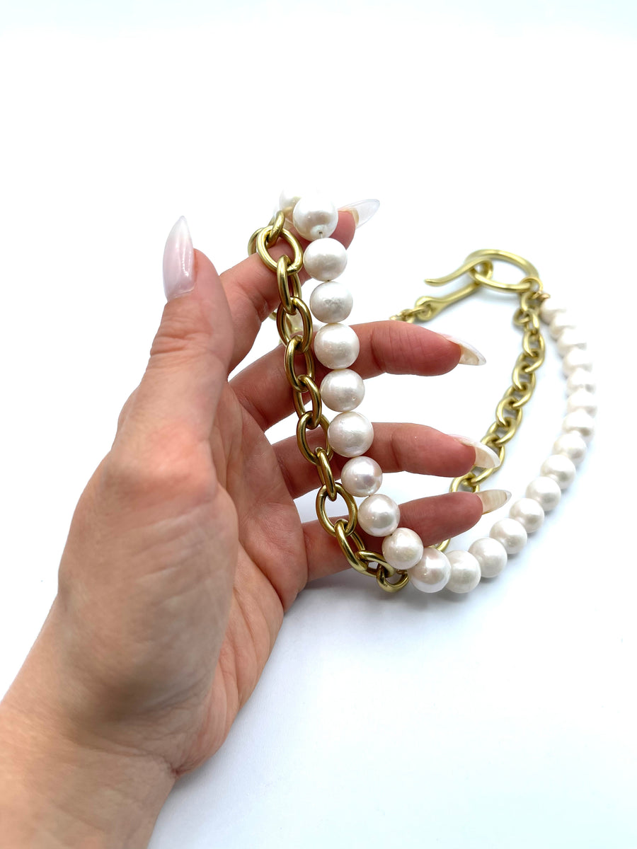 image_63641703-2cc0-494f-ba4a-b54d689e438c_1200x1200.heic?v=1656781431